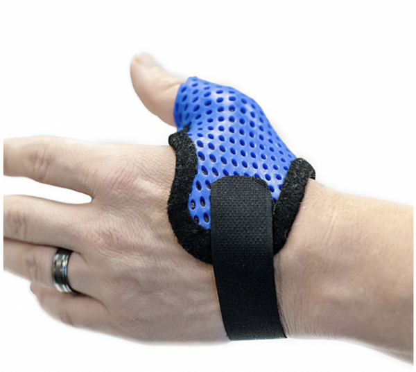 Comparison of Custom-made Versus Prefabricated Splint